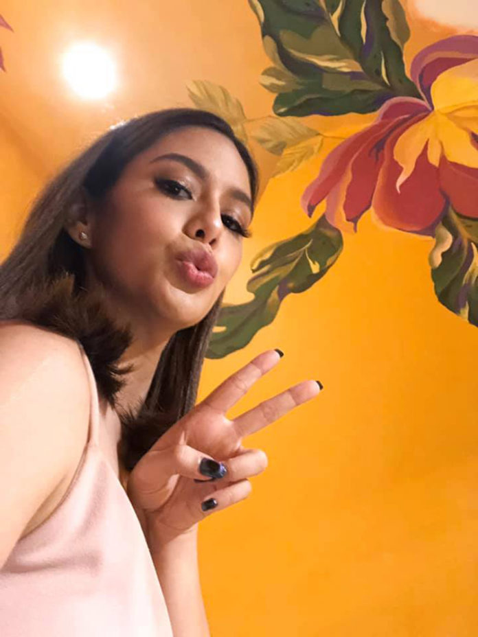 Vickie Rushton Completes Three Courses At TESDA Online Program