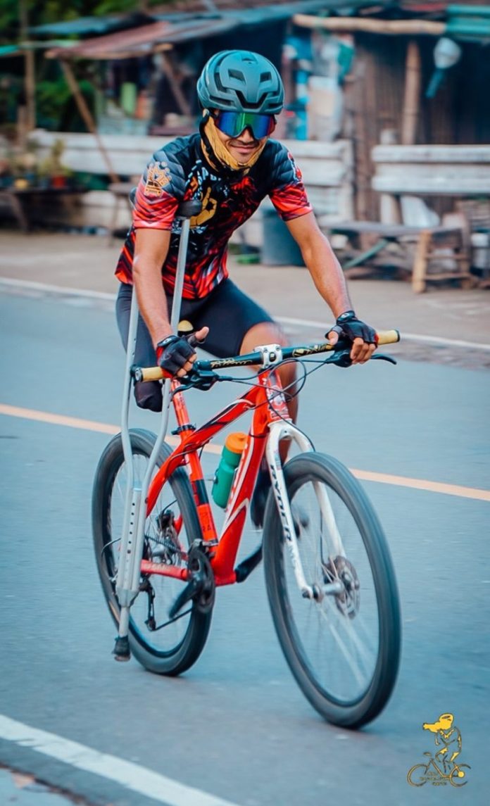 PWD Cyclist in Lapu-Lapu City Inspires People Around Him