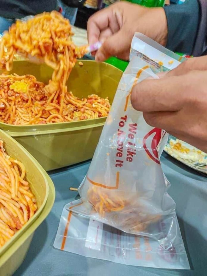 Spaghetti Placed Inside LBC Plastic Bag Elicits Reactions Online