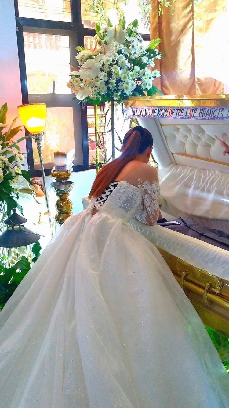 Grieving Bride Wearing Wedding Gown During Fiance’s Wake breaks Hearts ...