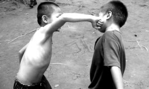 Basag-ulo Kahulugan At Mga Halimbawang Pangungusap