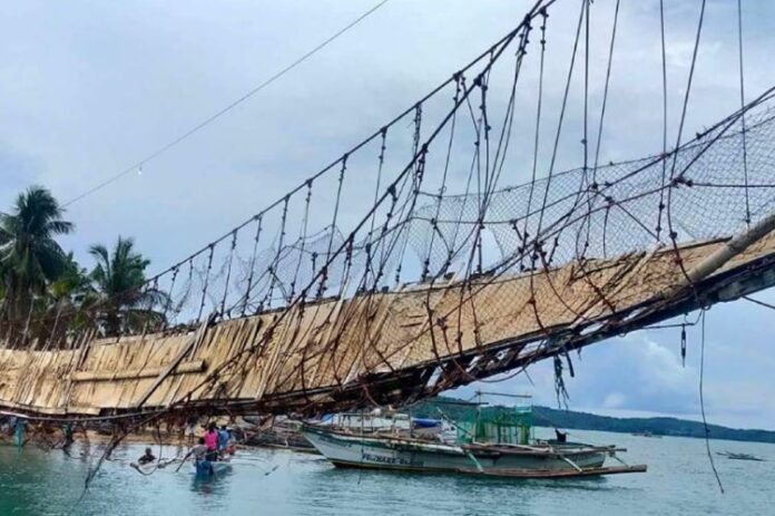 Hanging Bridge Collapses in Oriental Mindoro