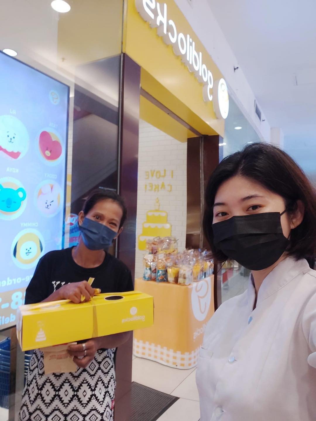 Hero Nurse Lorrainne Pingol Reunites w/ Woman She Helped Give Birth