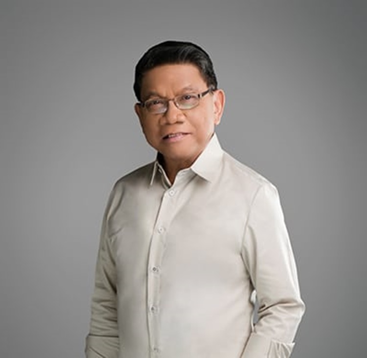 Karen Davila's Voice While Reporting with Mike Enriquez Captures ...