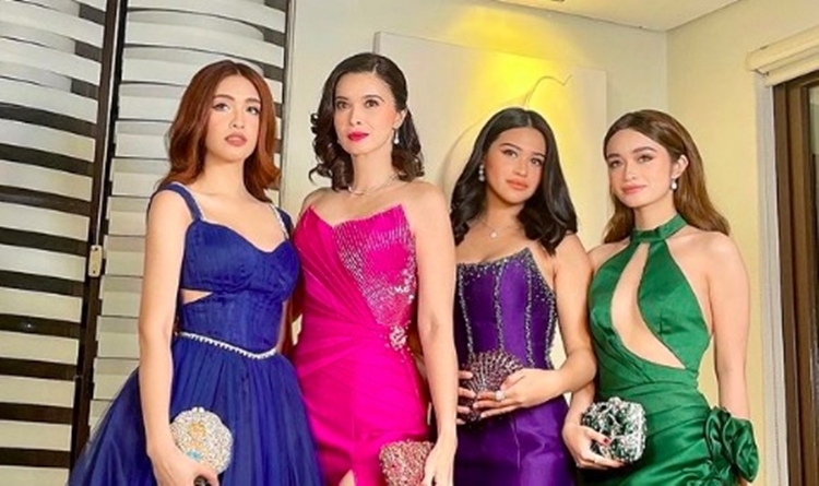 Sunshine Cruz Photo with Daughters Earns Praises from Netizens