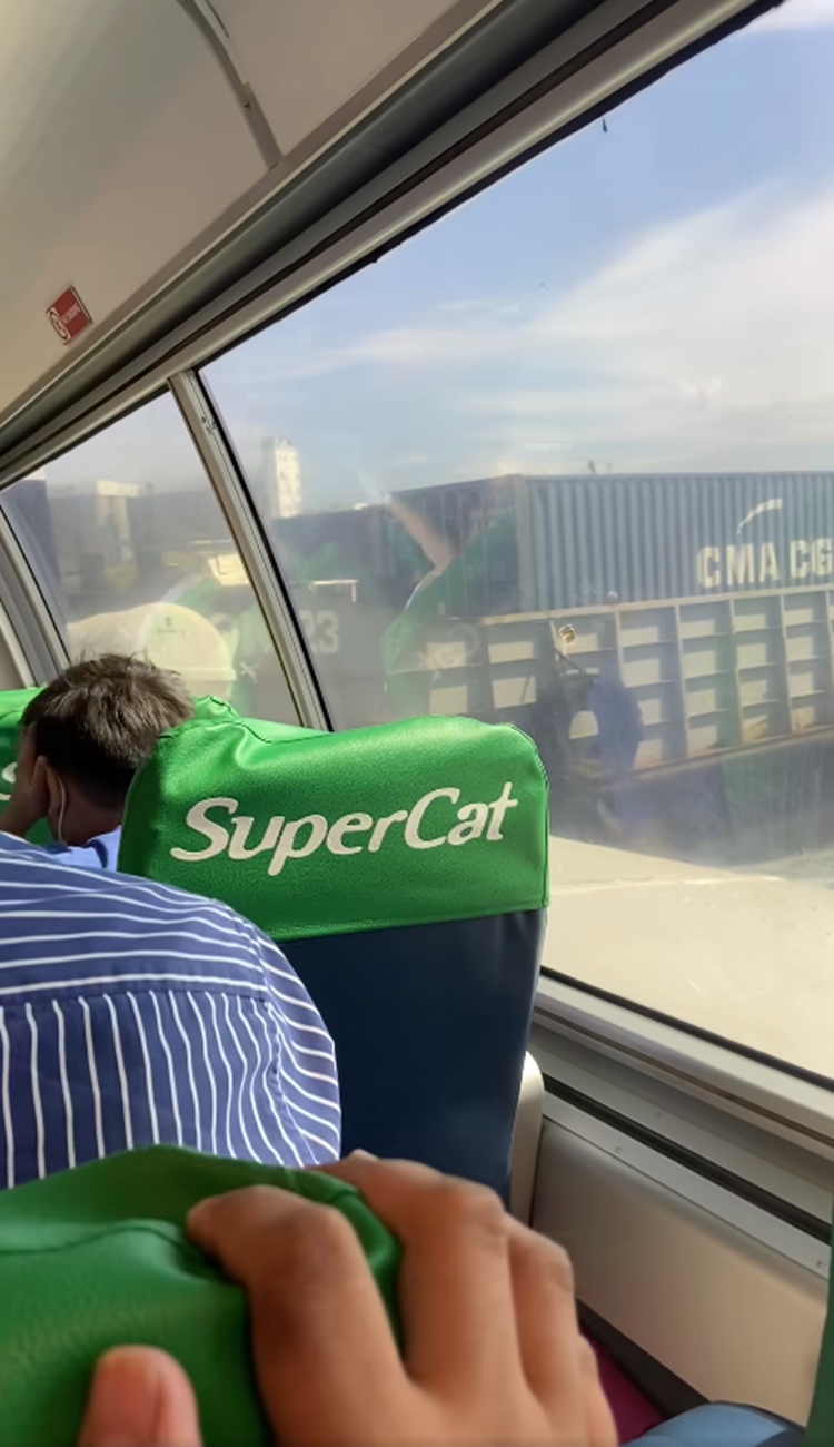 Fastcraft and Cargo Vessel Collide in Cebu