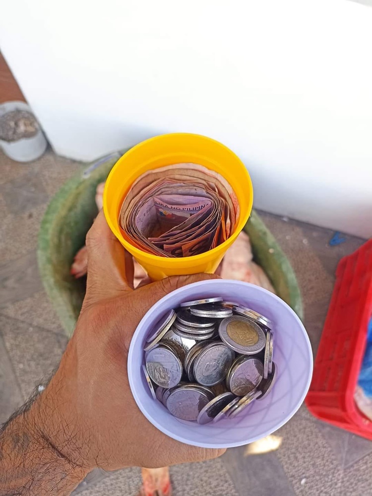Male Netizen Includes Pork Meat & Money During "Hagisan ng Suman" in Quezon