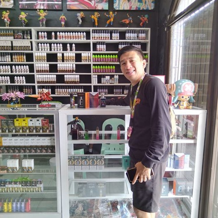 Netizen Seeks Help to Identify Scammer “Ipapakargo mo saken ang mga ...