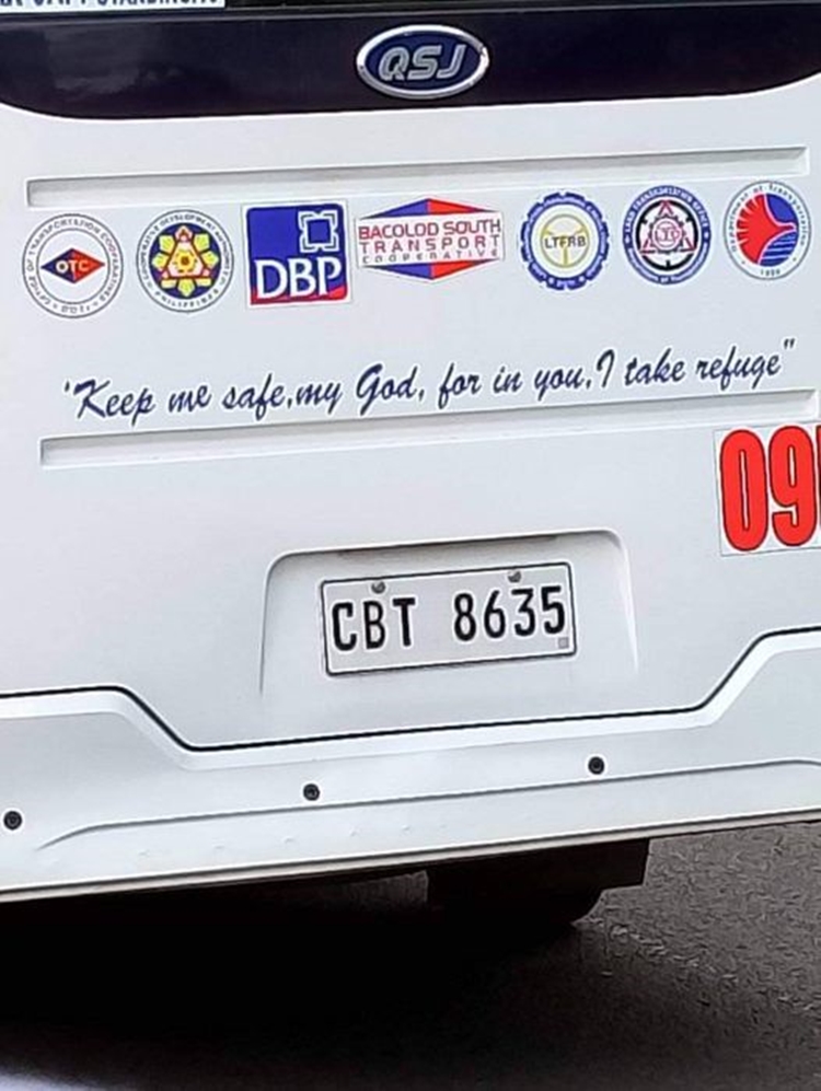 Female Student Left by Modern Jeepney Despite Paying Her Fare | Newspapers