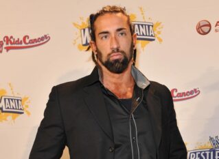 WWE Wrestler to Trans Woman Influencer: Meet Gabbi Tuft/Tyler Reks ...