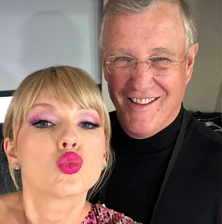 Taylor Swift's Father Allegedly Punched a Photographer in the Face ...