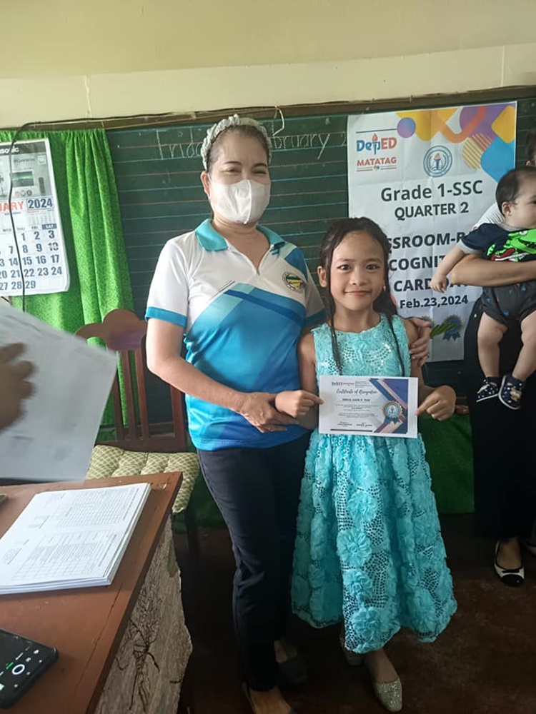 Proud Mom Shares Daughter's Impressive Grades | Newspapers