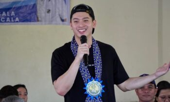 Lucena Mayor Mark Alcala Is Courting Kathryn Bernardo? | Newspapers