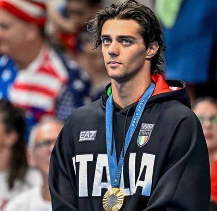 Gold Medalist Thomas Ceccon Spotted Napping in Olympic Village Grounds ...