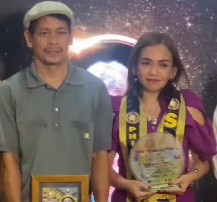 Angelica Yulo Receives 'Ulirang Ina' Award | Newspapers