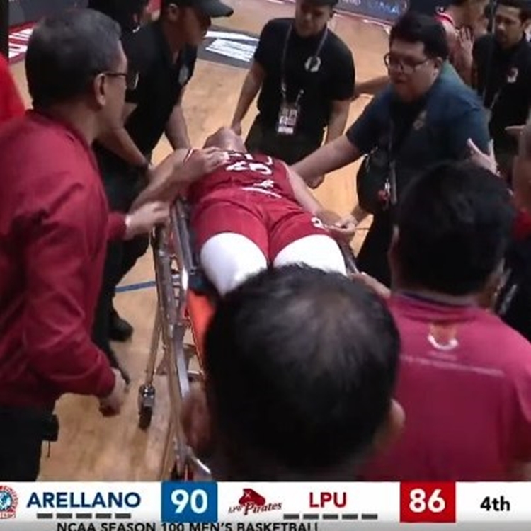 Lyceum Basketball Player Loses Consciousness After Collision with ...