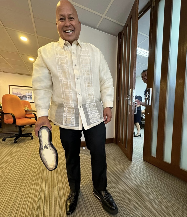 Robin Padilla Shares Funny Story on Senator Bato's Damaged Shoes ...