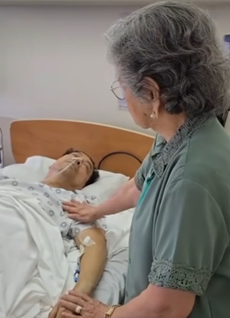 Hajji Alejandro is in the ICU Due to Stage 4 Colon Cancer | Newspapers