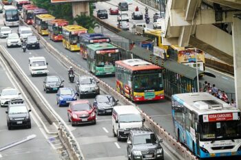PNP Chief Explains Why Convoy Used EDSA Busway | Newspapers