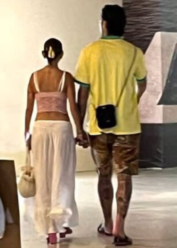 Kobe Paras Spotted with a Mystery Woman in Bali | Newspapers