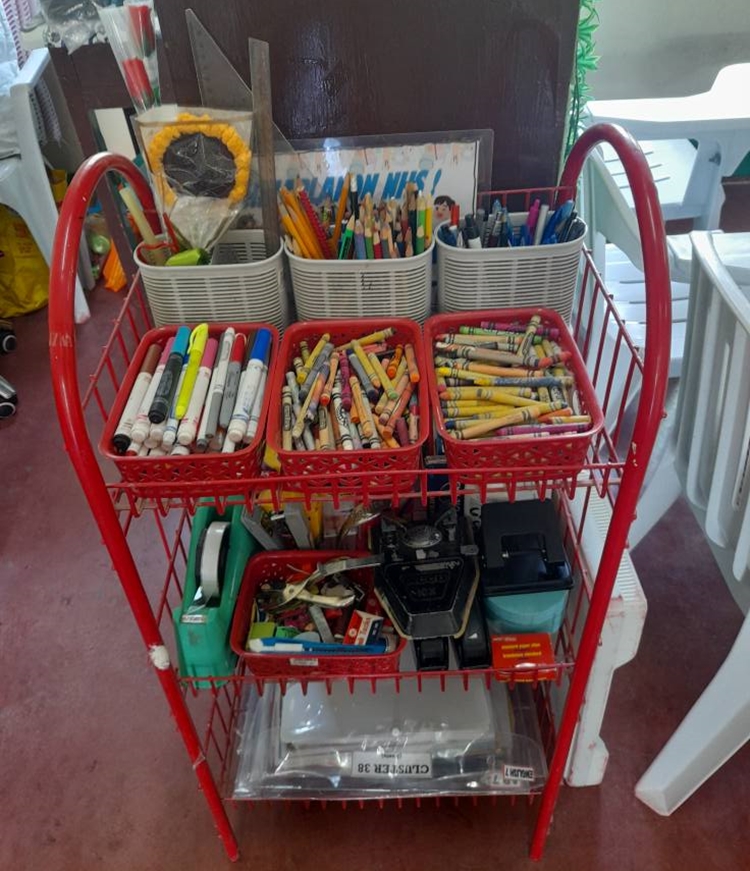 Teacher Launches Classroom Pantry for Students | Newspapers