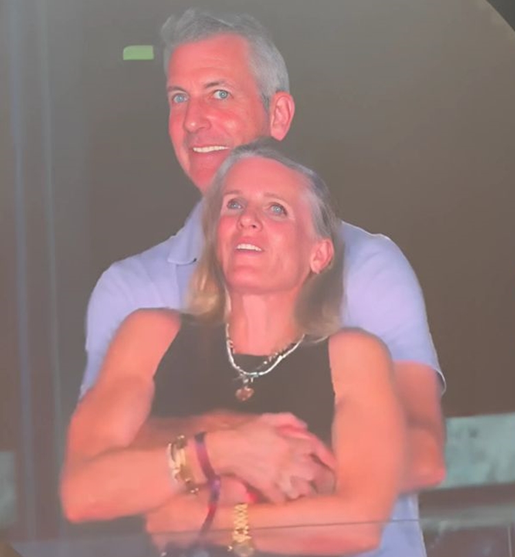 Coldplay Concert Exposes Tech CEO’s Alleged Affair via Kiss Cam | Newspapers