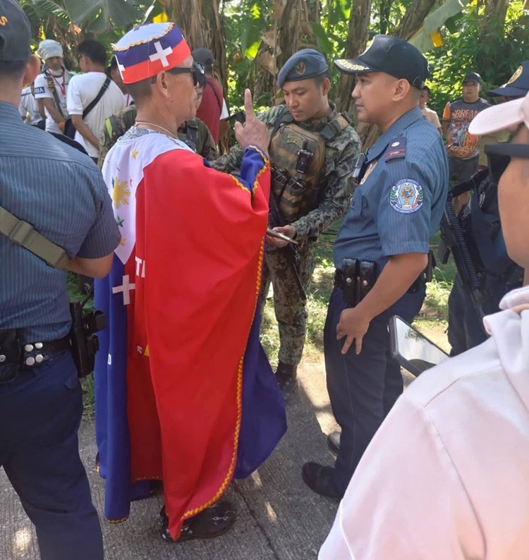 Datu Watawat and Group Block Road in Davao Oriental, Claiming Ownership ...