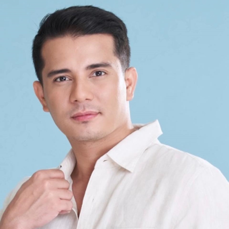 Ejay Falcon Worried About Bong Revilla’s Condition in Detention ...
